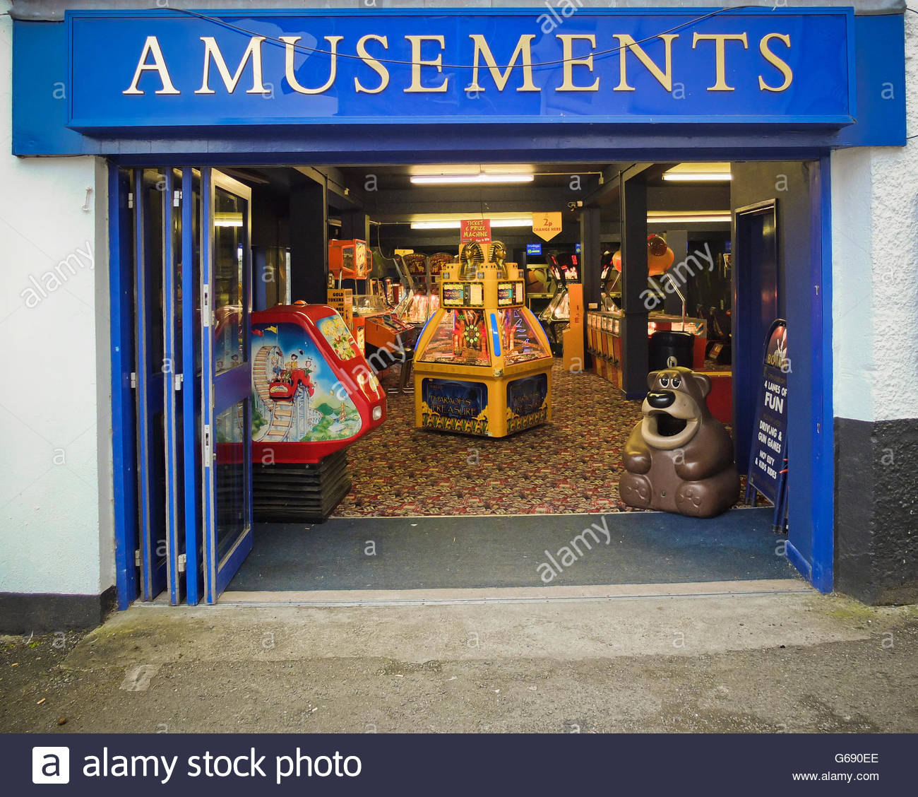 Amusements Gambling Uk Gaming Stock Photos & Amusements Gambling Uk ...
