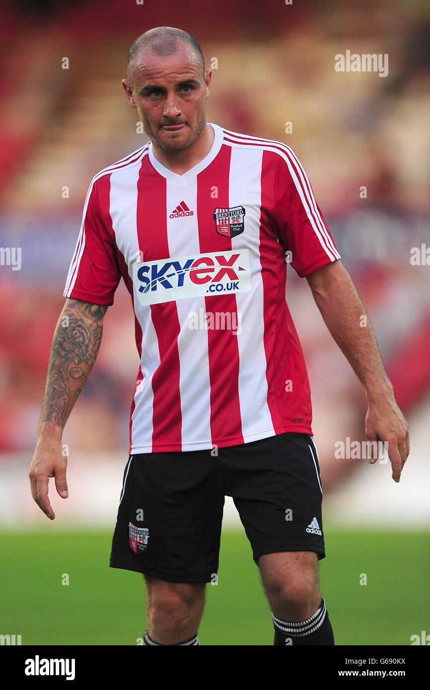 Brentford v millwall hi-res stock photography and images - Alamy