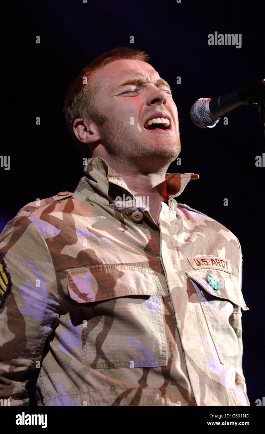 Keating One Big No anti-war concert Stock Photo - Alamy