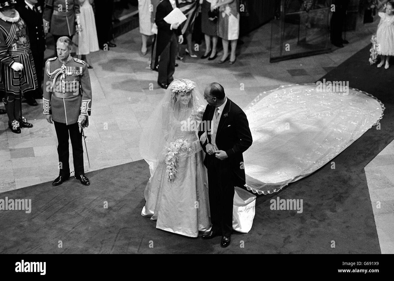 Miss sarah ferguson father major ronald ferguson westminster abbey hi ...