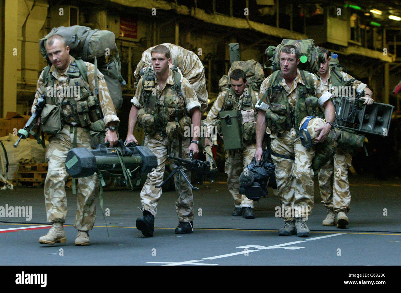 Royal marines hms ocean hi-res stock photography and images - Alamy