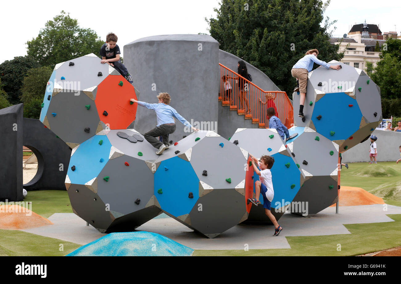 Marylebone green playground hi-res stock photography and images - Alamy