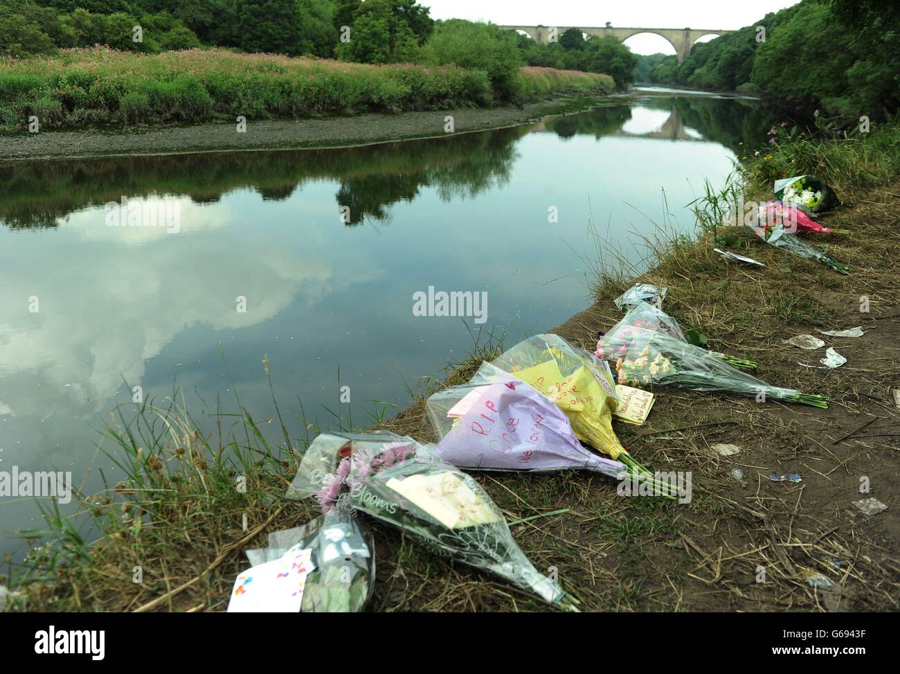 Tributes left by the river where Tonibeth Purvis, 15, from Barmston ...
