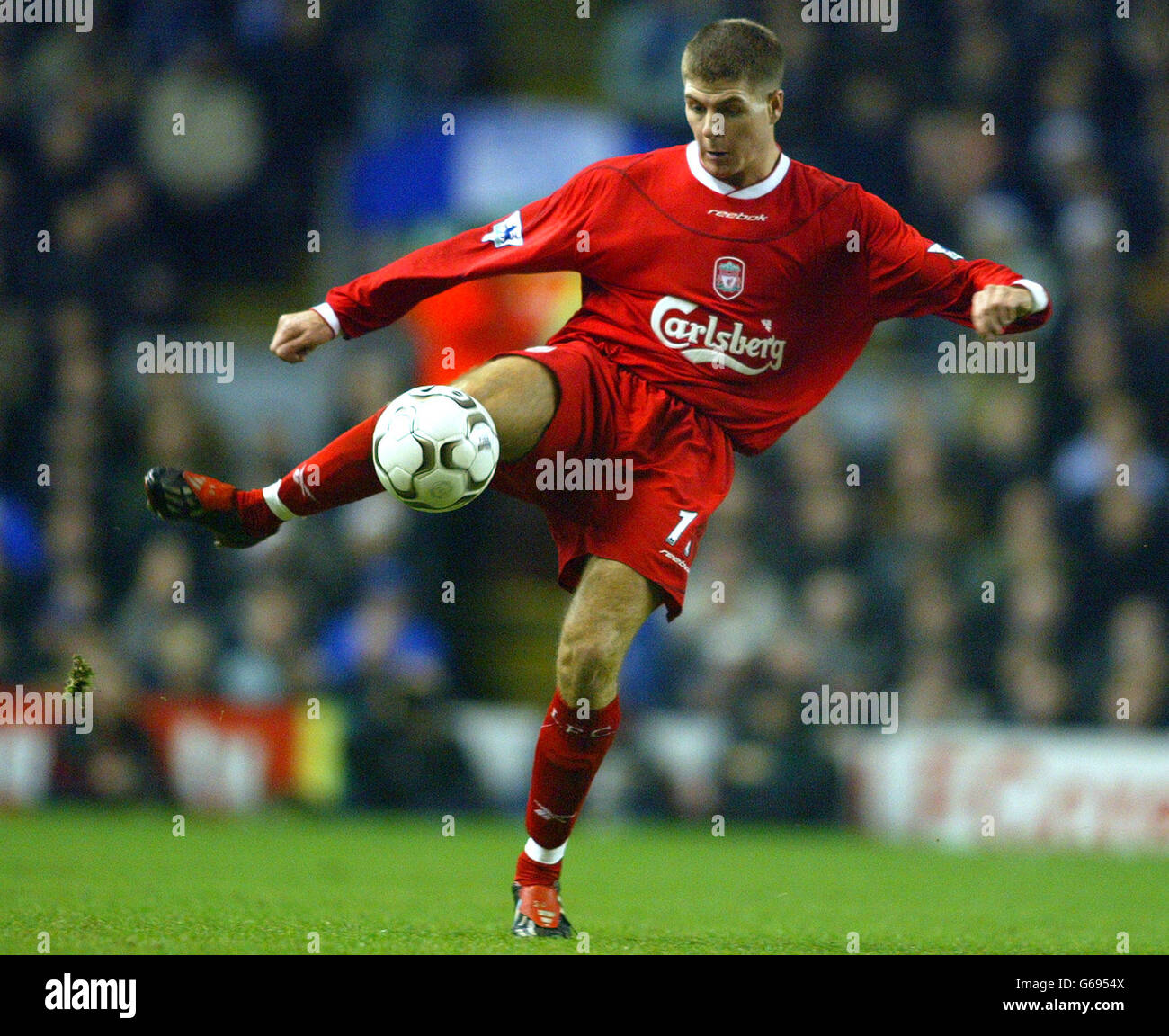 Football action steven hi-res stock photography and images - Alamy