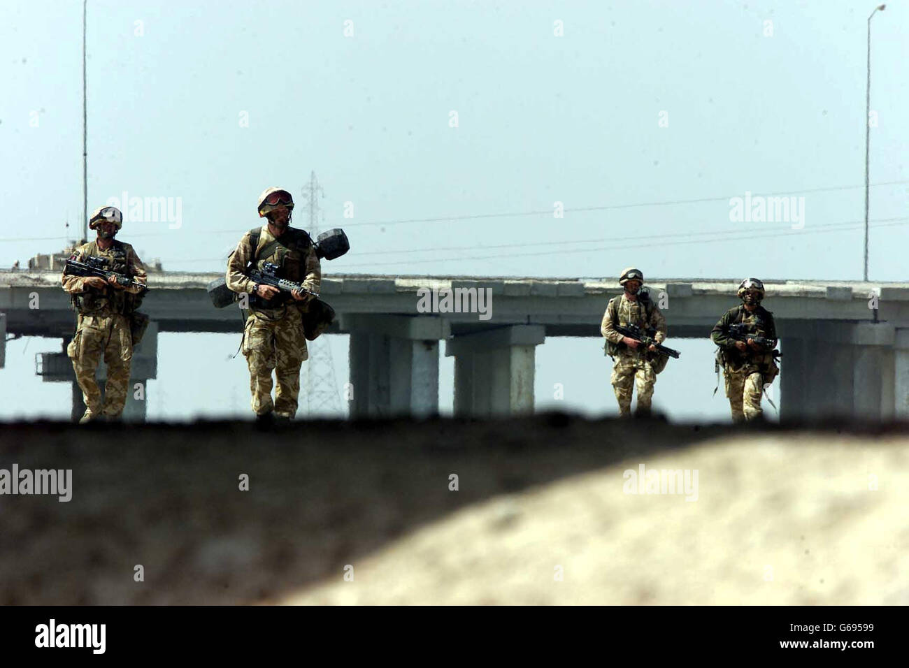 Desert Rats as they enter the Iraqi City of Basra. A factory complex ...