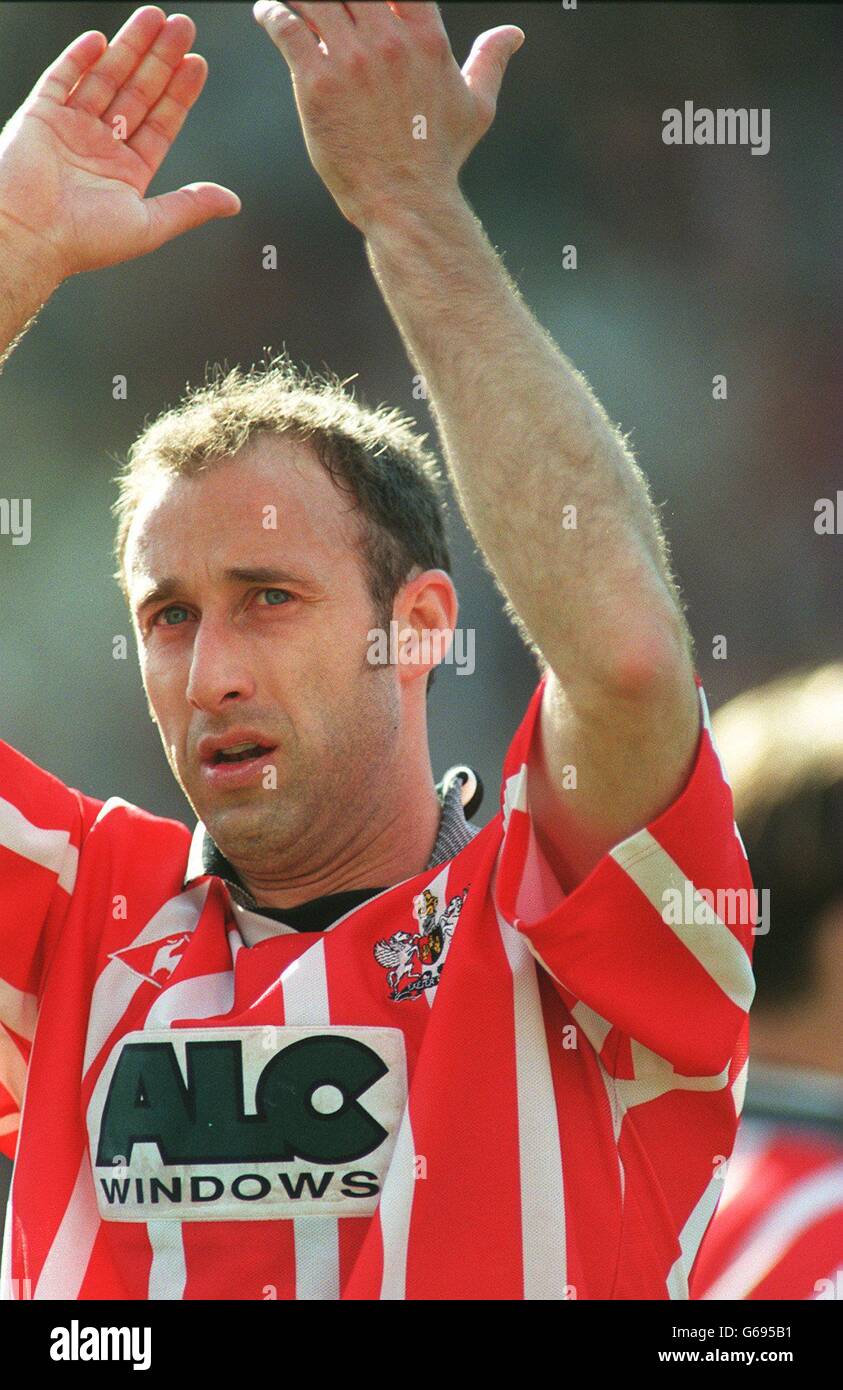 Darren hughes hi-res stock photography and images - Alamy