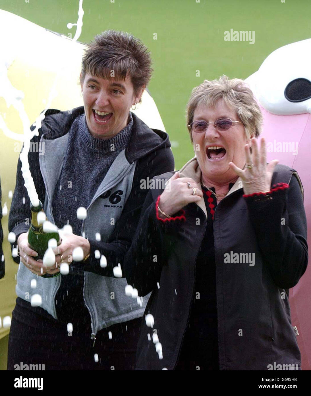 Aunt diane cartwright hi-res stock photography and images - Alamy