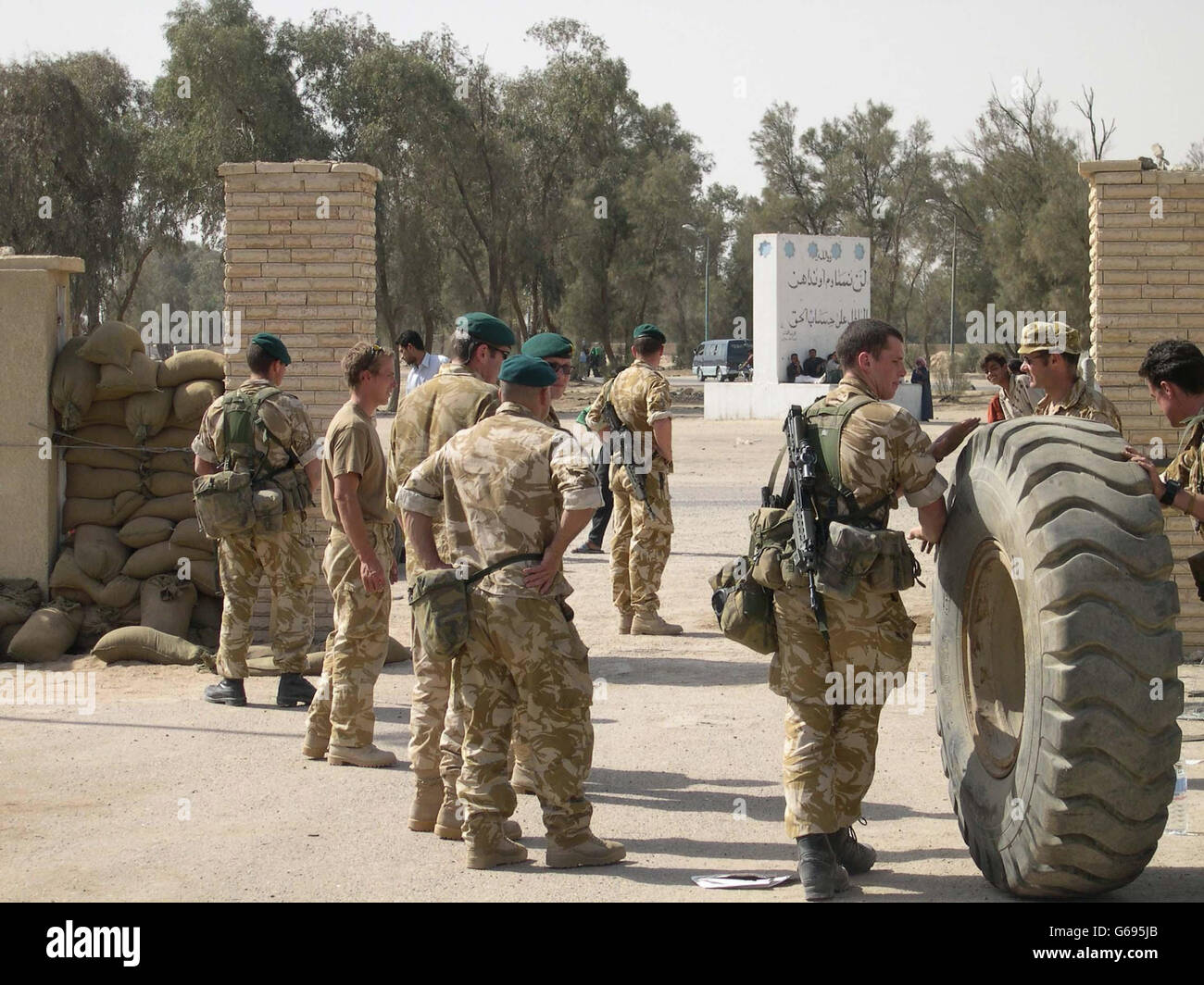 131 commando squadron royal engineers hi-res stock photography and ...