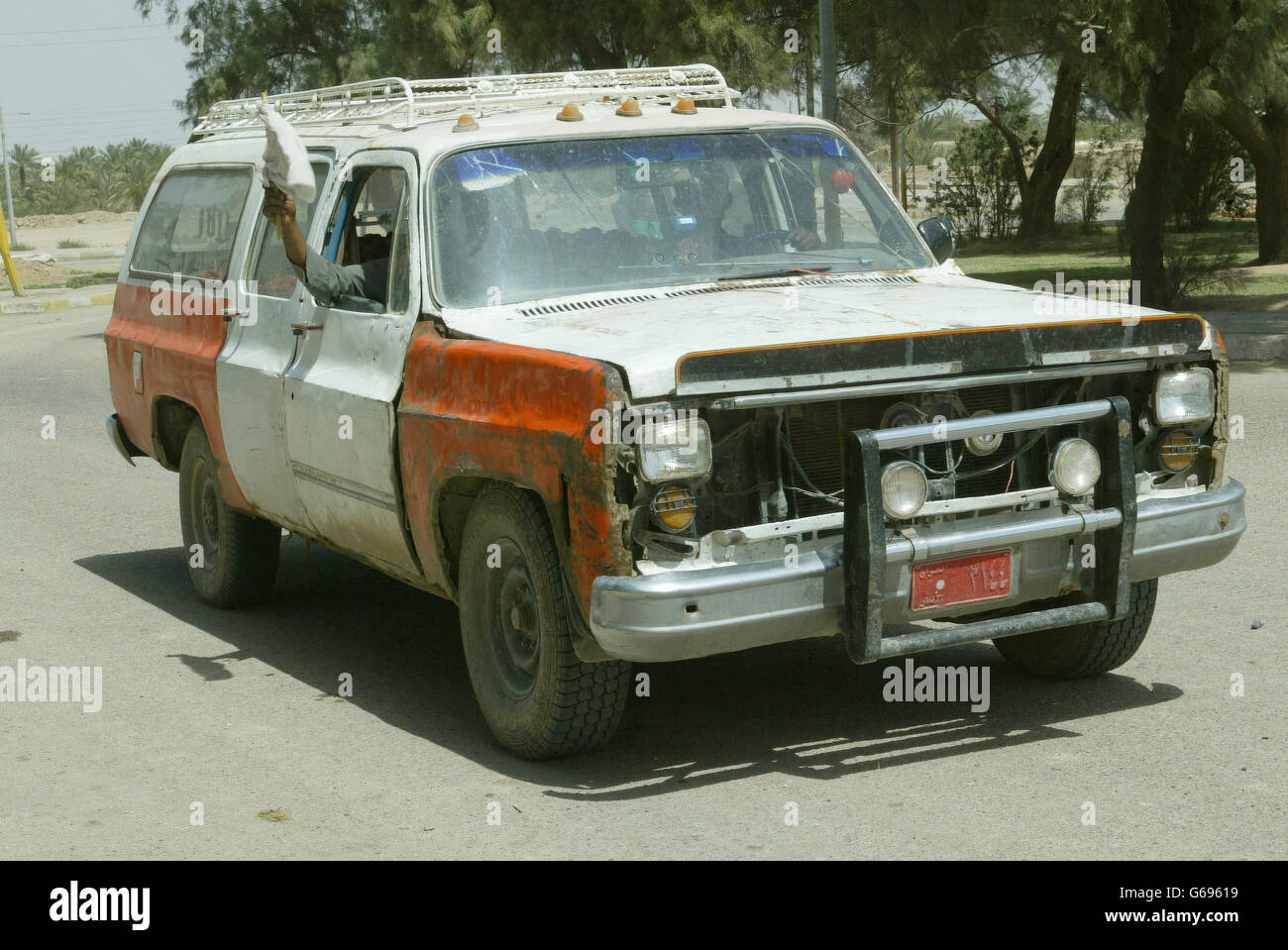 Civillians war hi-res stock photography and images - Alamy