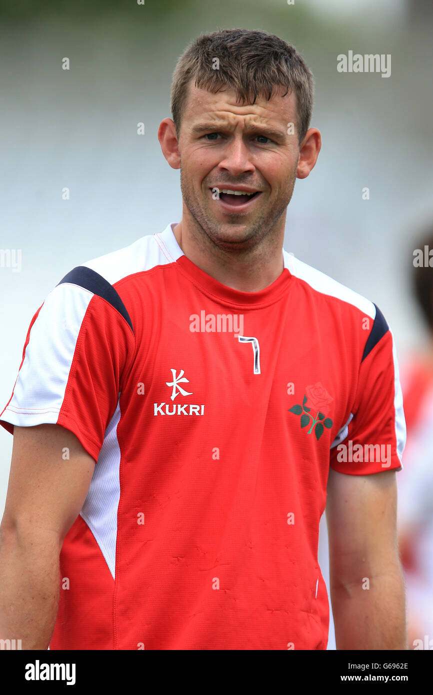 Gareth cross hi-res stock photography and images - Alamy