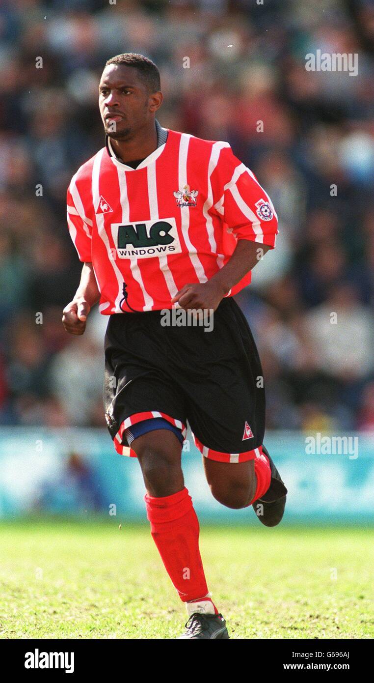 Preston northend v exeter city hi-res stock photography and images - Alamy