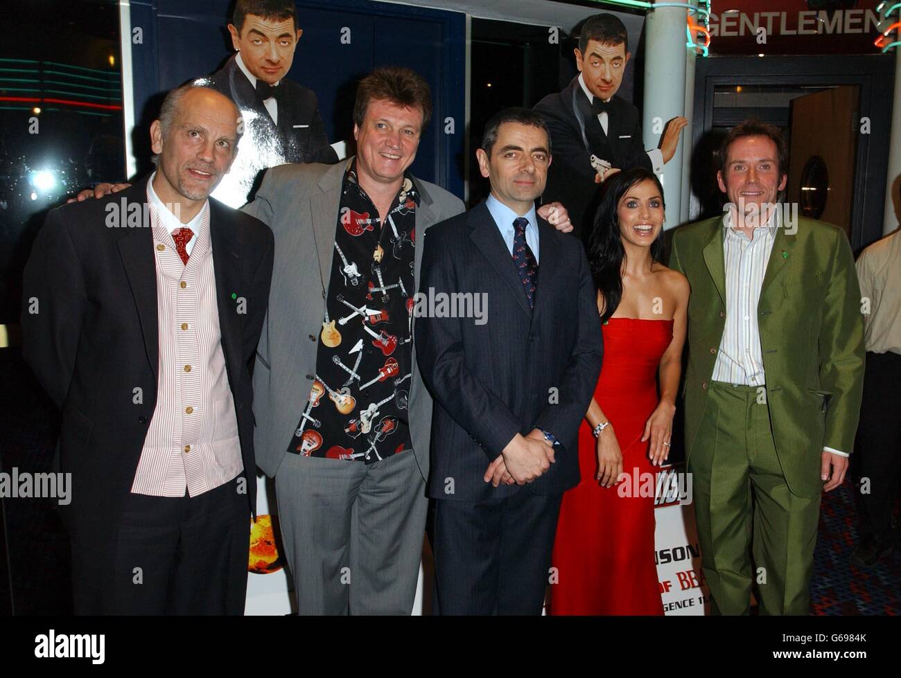 Johnny english premiere cast hi-res stock photography and images - Alamy