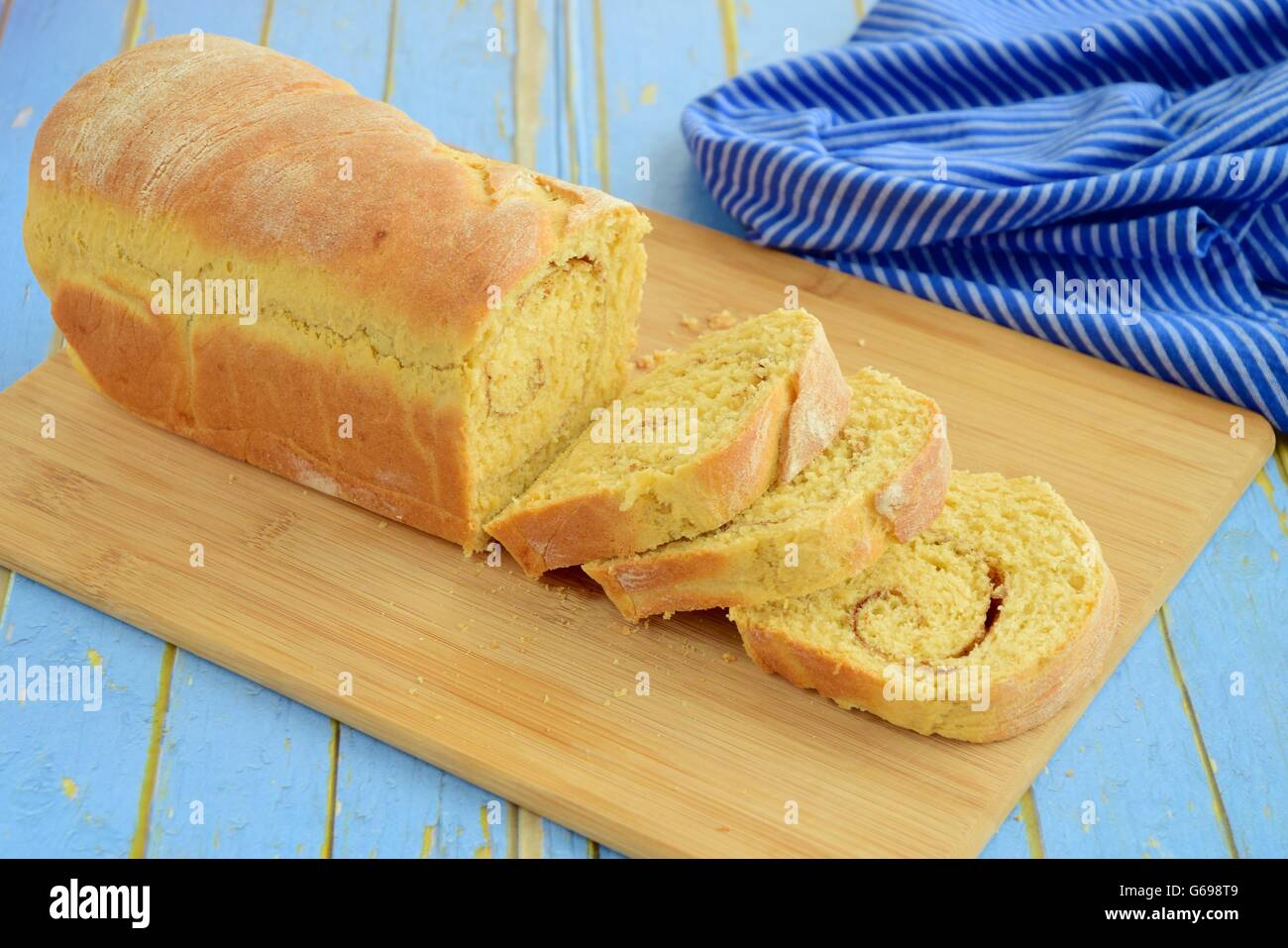 Loaf of bread Stock Photo - Alamy