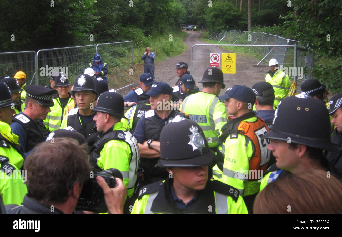Simon medland and natalie hynde hi-res stock photography and images - Alamy