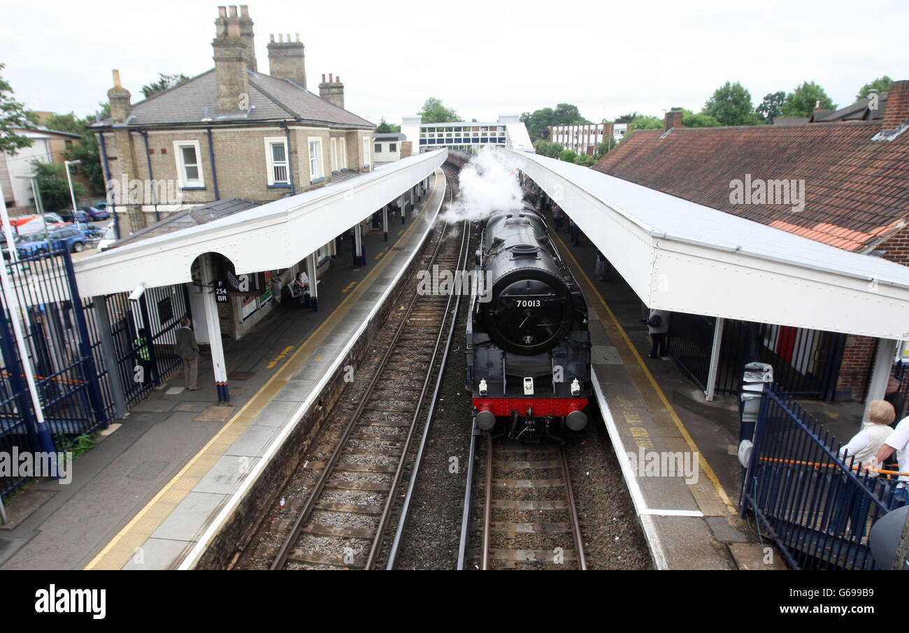 The historic steam locomotive No. 70013 Oliver Cromwell hauls The ...