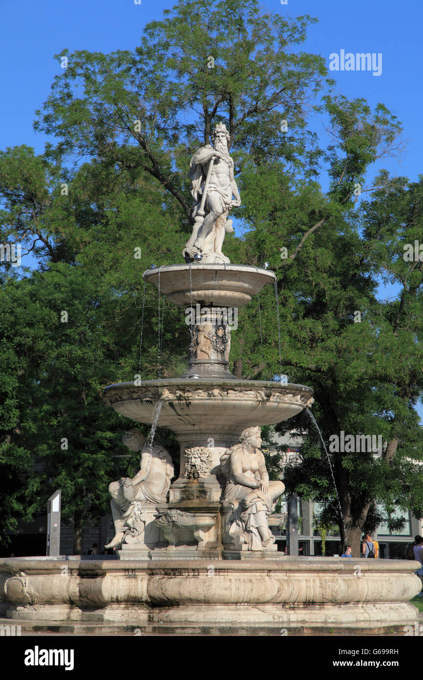 Budapest hungary erzsebet square hi-res stock photography and images ...