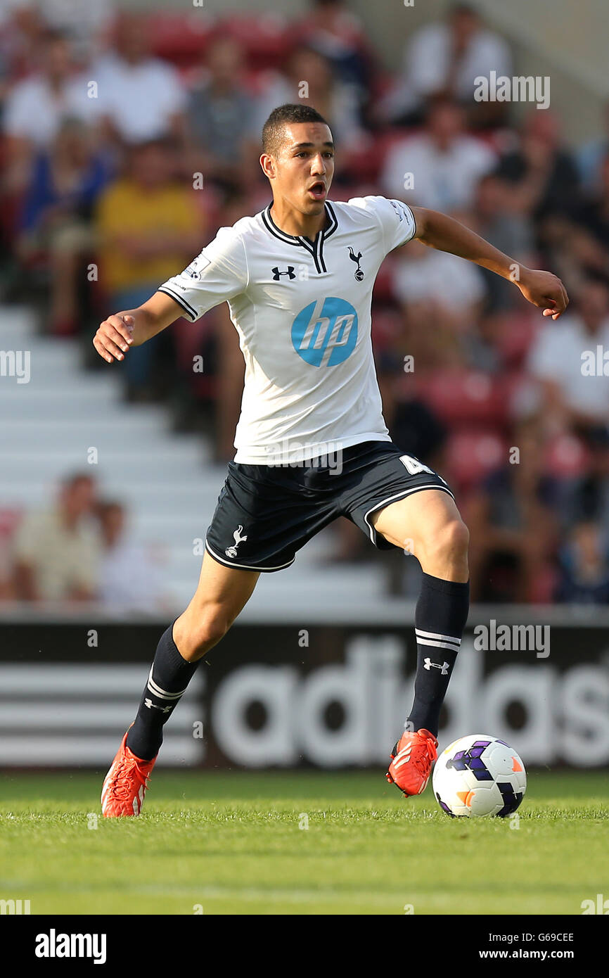 Nabil Bentaleb High Resolution Stock Photography and Images - Alamy