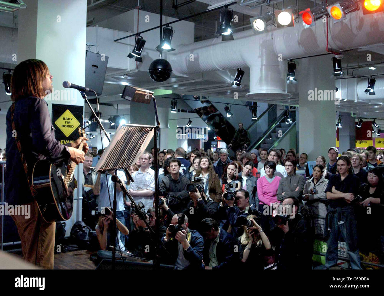 Evan dando at hmv hi-res stock photography and images - Alamy