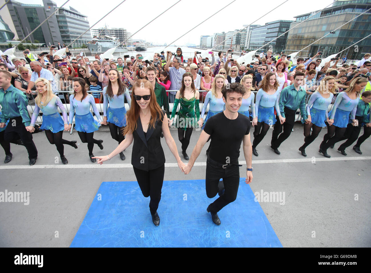Irish dancing world record attempt Stock Photo - Alamy