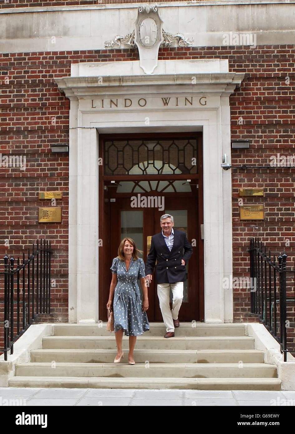 Birth of Prince George of Cambridge Stock Photo - Alamy