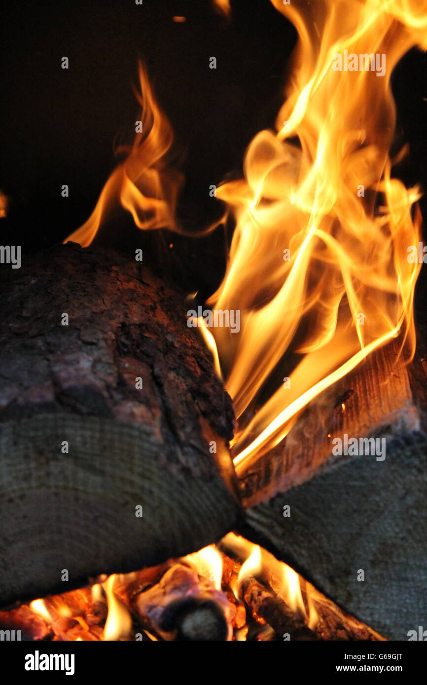 Chiminea hi-res stock photography and images - Alamy