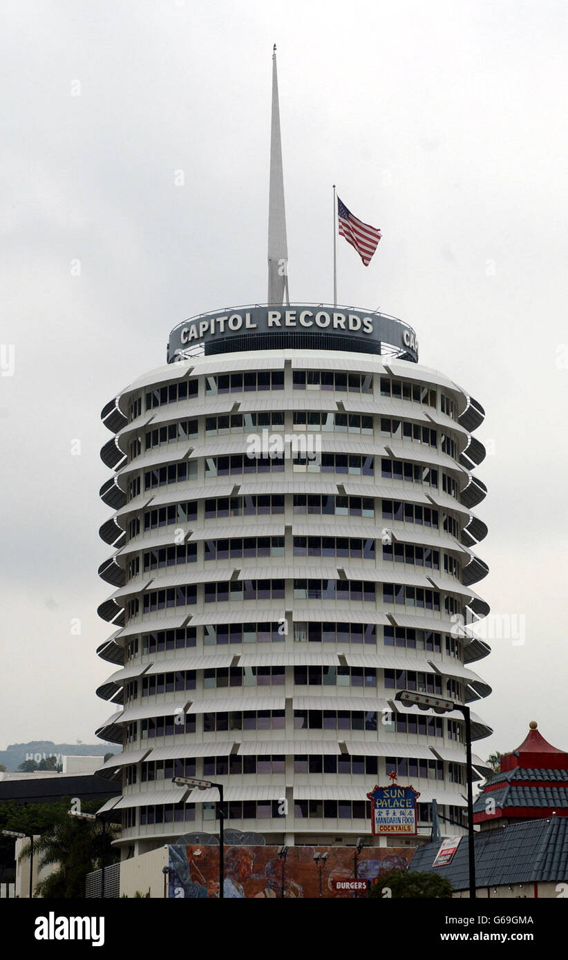 Capitol Records building - LA Stock Photo - Alamy