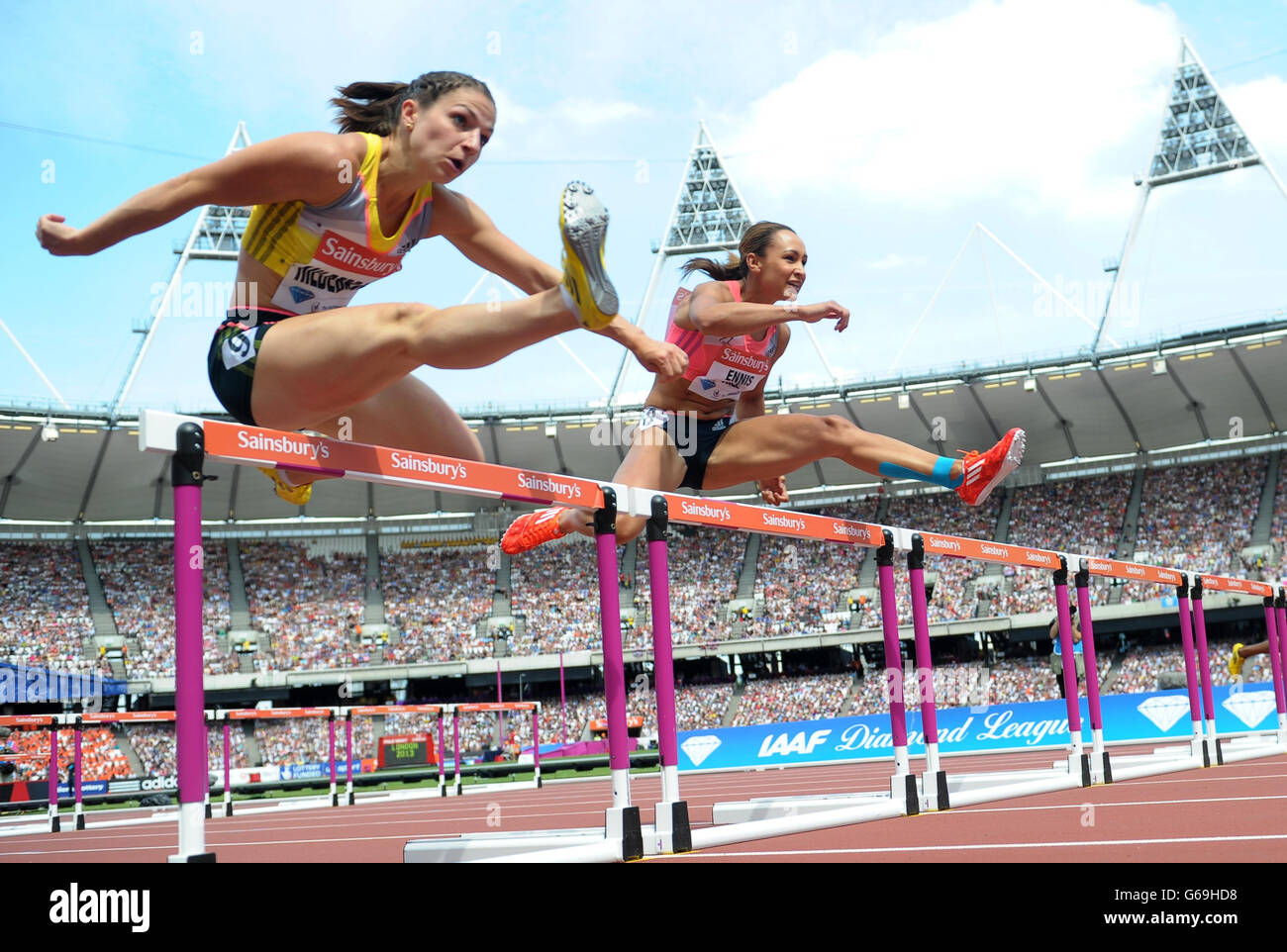 Great Britain's Jessica Ennis-Hill (right) in action during the women's ...