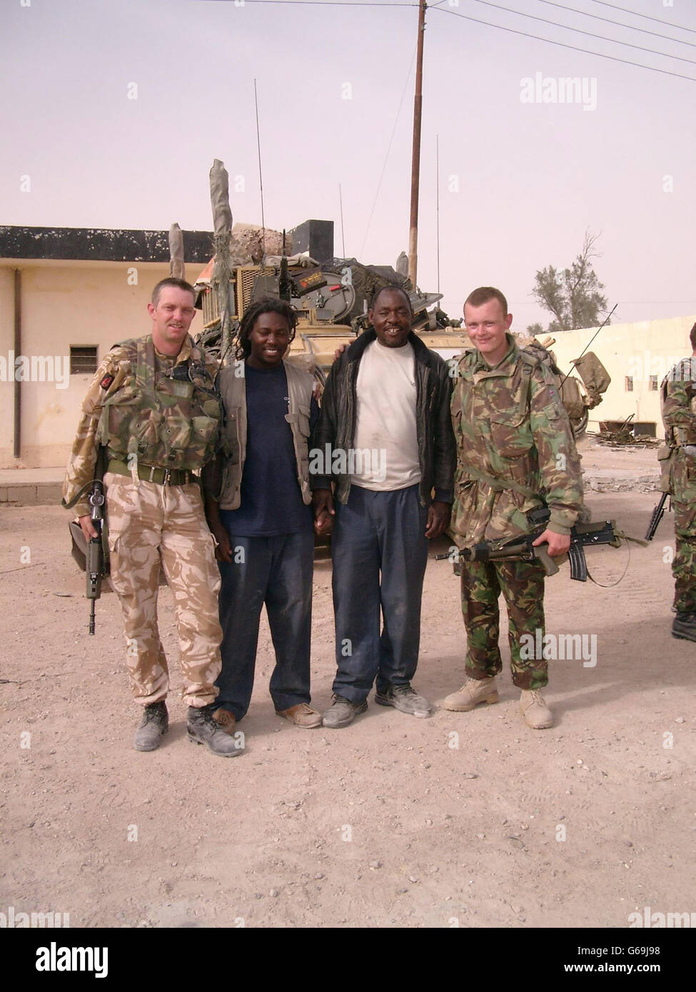 Rescuers Corporal Stewart Robson (left) and Lance Corporal Gavin Dodds ...