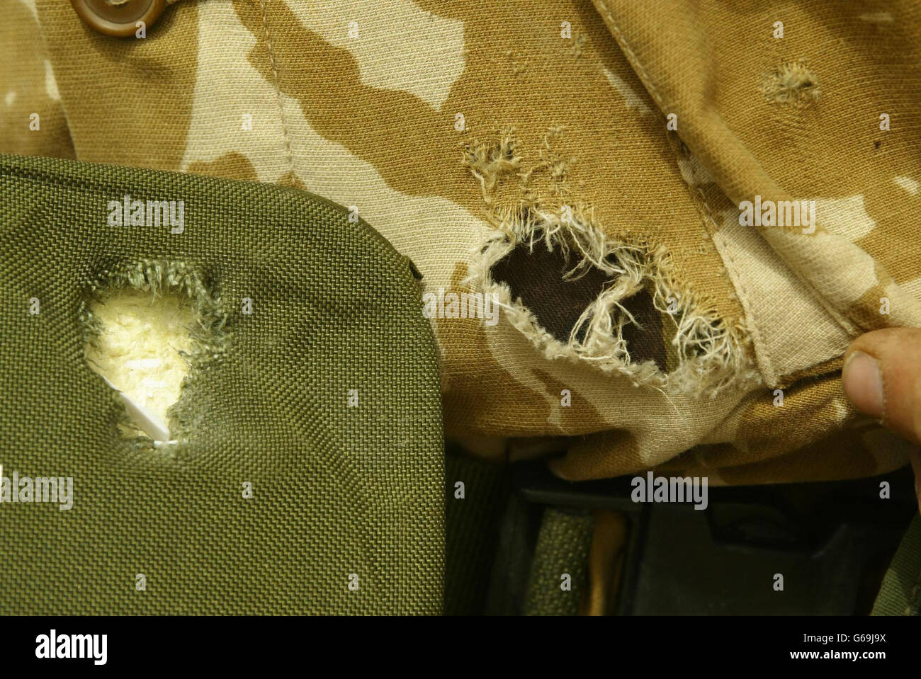 Iraq War Royal Marine shot Stock Photo - Alamy
