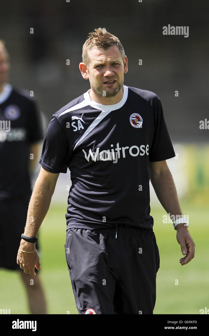 Soccer - Pre Season Friendly - Bristol Rovers v Reading - The Memorial ...