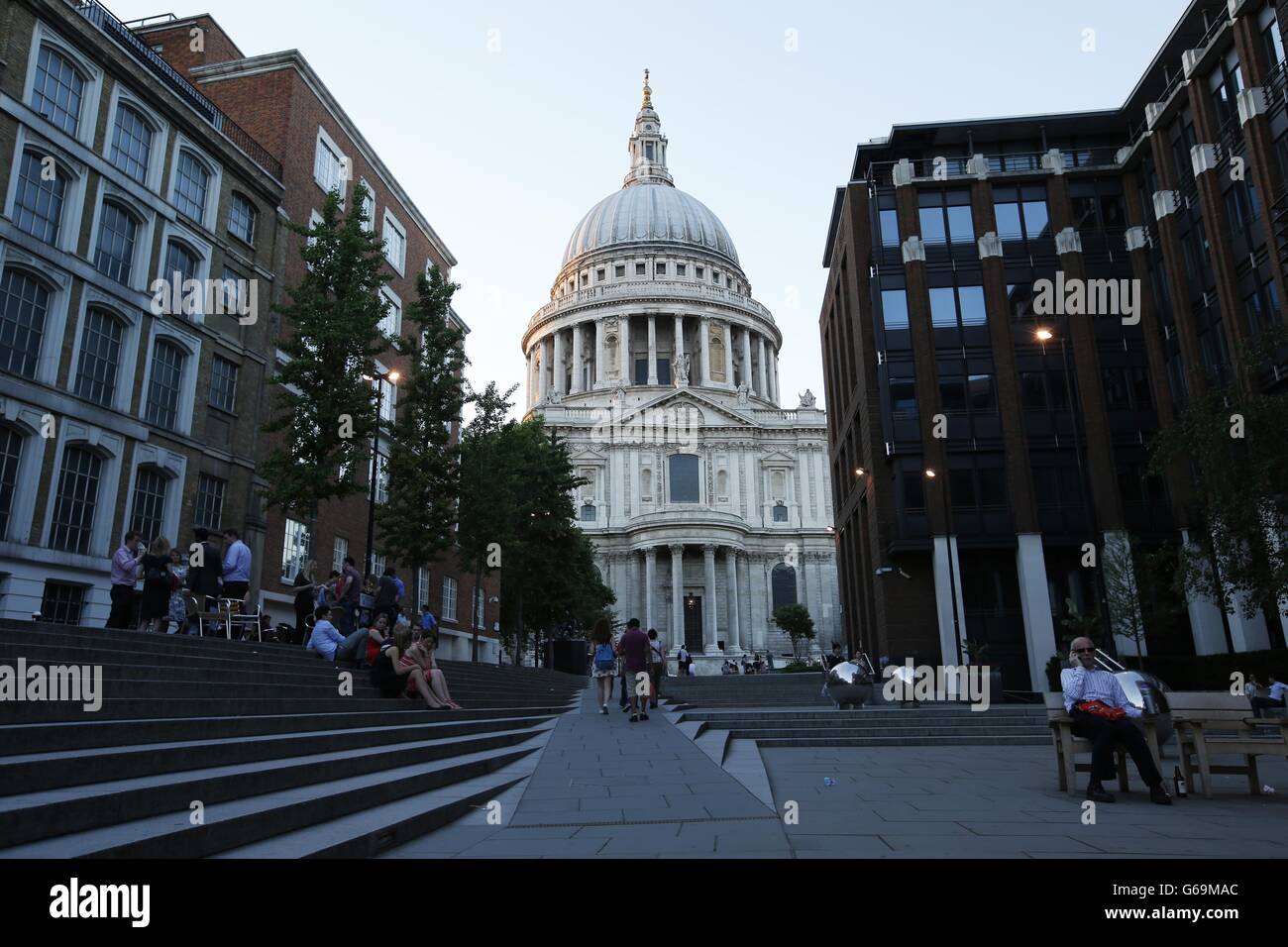 London at Dusk Stock Photo - Alamy