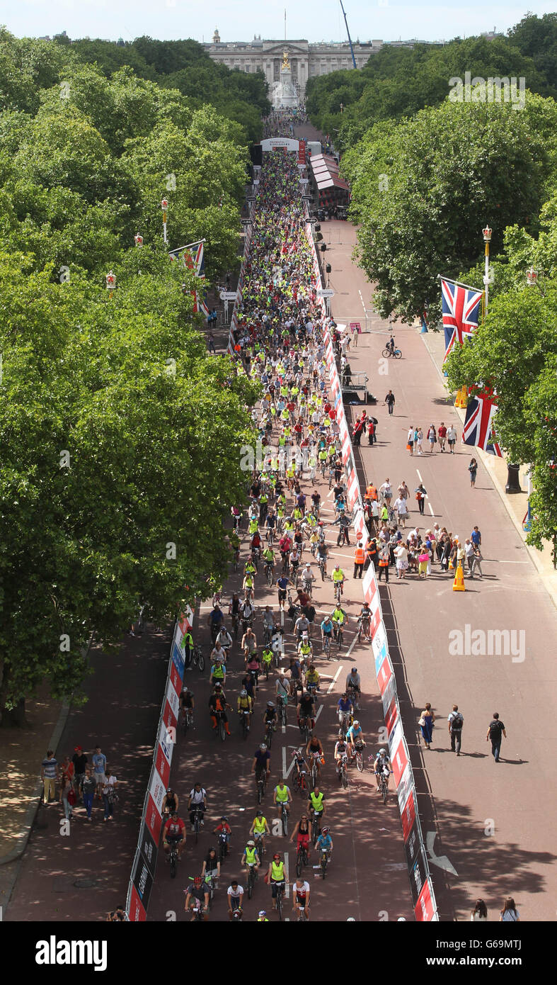 Cycling - Ridelondon Grand Prix - Day One - London Stock Photo - Alamy