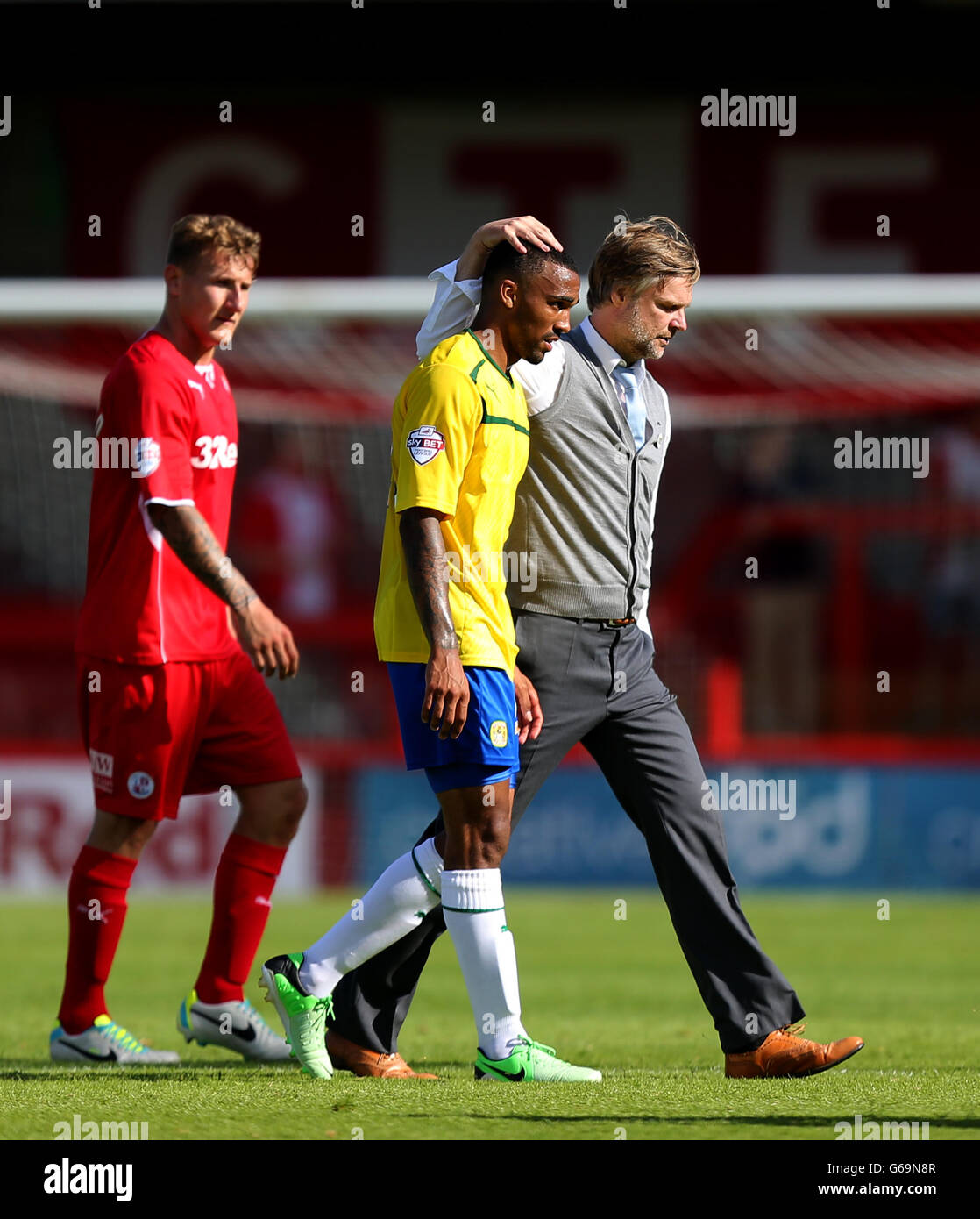 Callum wilson soccer match hi-res stock photography and images - Alamy