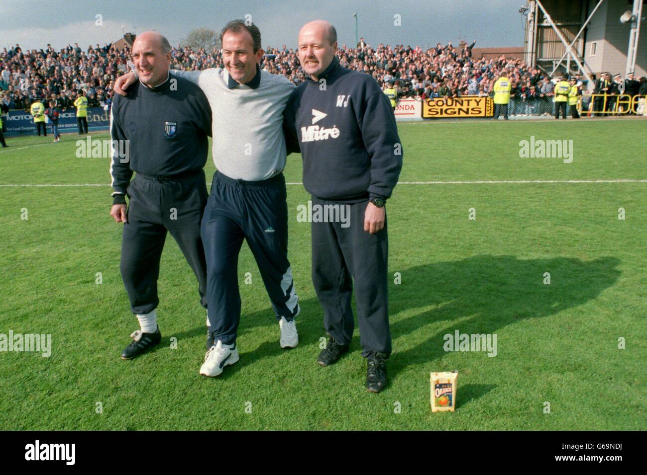 Tony Pulis, Gillingham's manager(centre) celebrates getting promotion ...