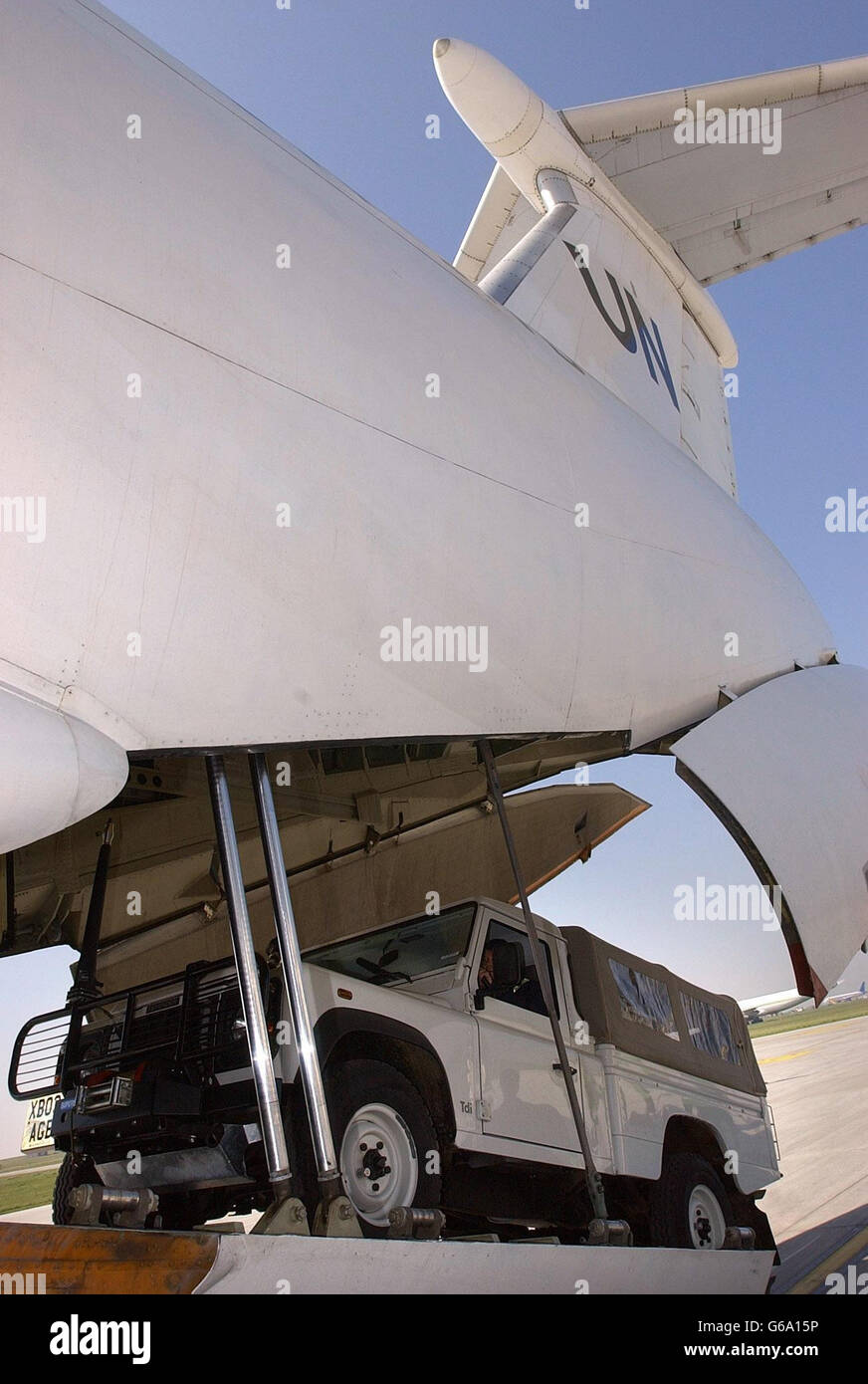 Oxfam flight bound iraq hi-res stock photography and images - Alamy