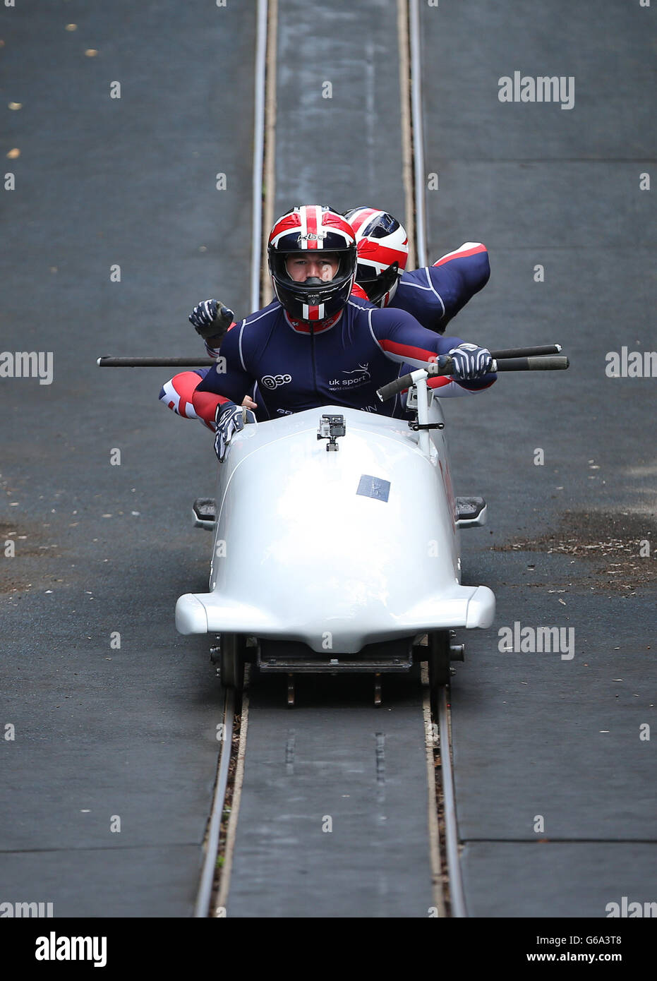 Members media team hi-res stock photography and images - Alamy