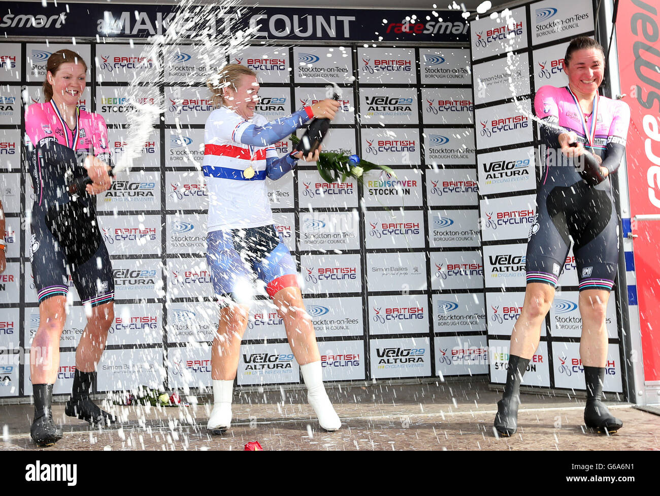Hayley Simmonds (centre) celebrates after winning the Women's time ...