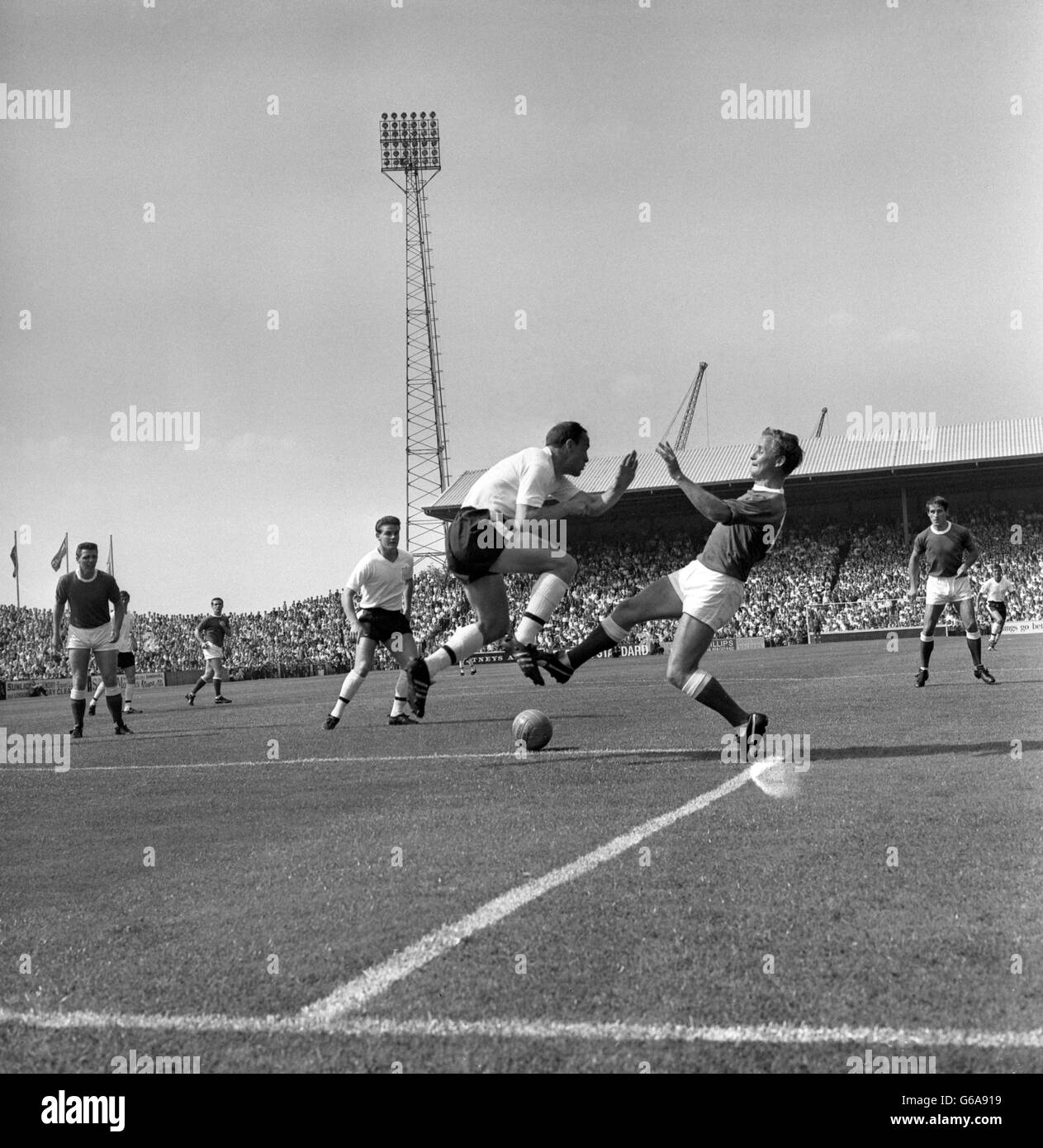 Everton 1960s High Resolution Stock Photography and Images - Alamy