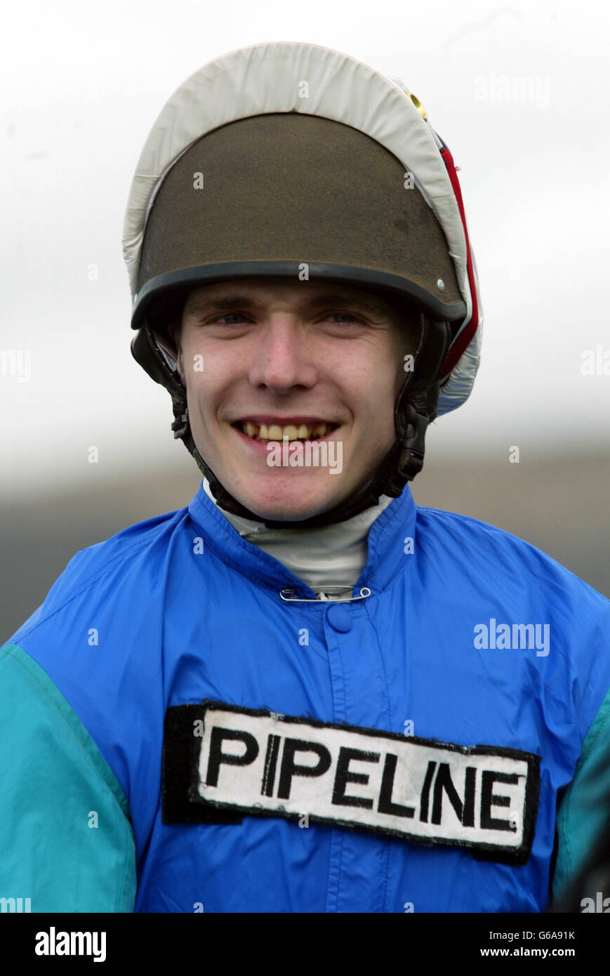 Horseracing tom scudamore hi-res stock photography and images - Alamy