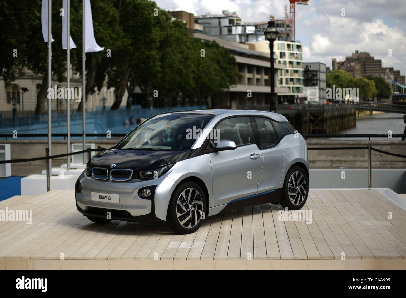 BMW i3: The First Electric Car That Redefined Urban Driving