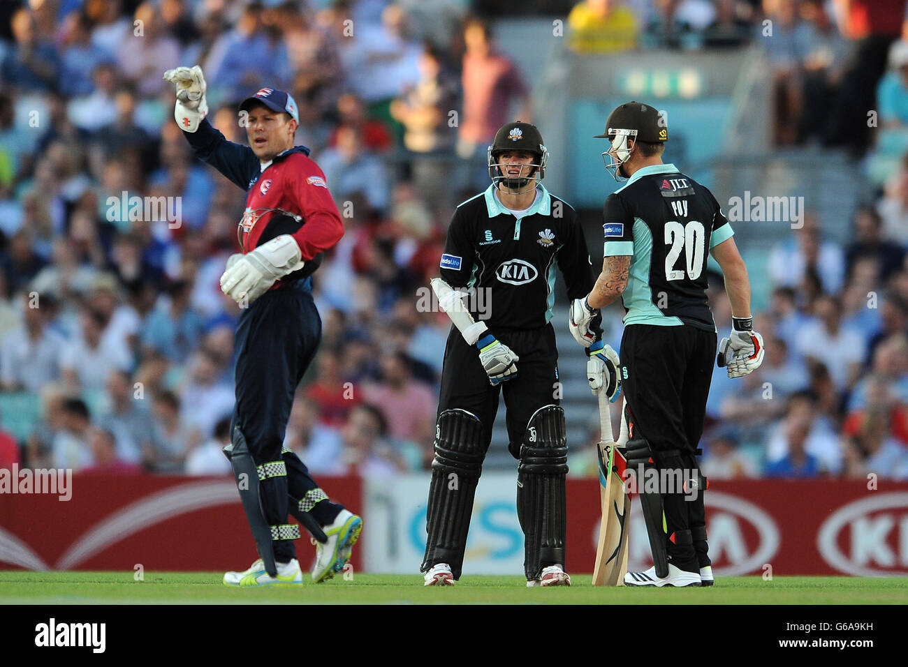 Cricket - Friends Life T20 - South Group - Surrey v Kent Spitfires ...