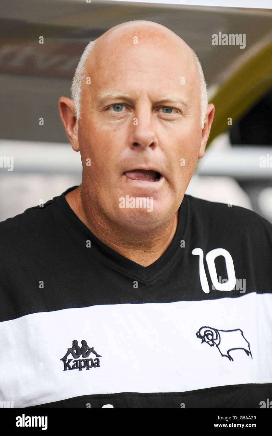Derby county coach andy garner hi-res stock photography and images - Alamy