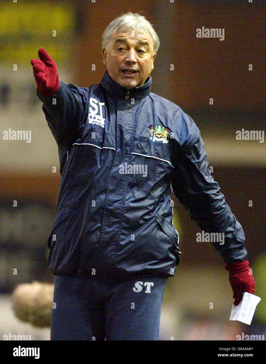 Burnley manager stan ternent hi-res stock photography and images - Alamy