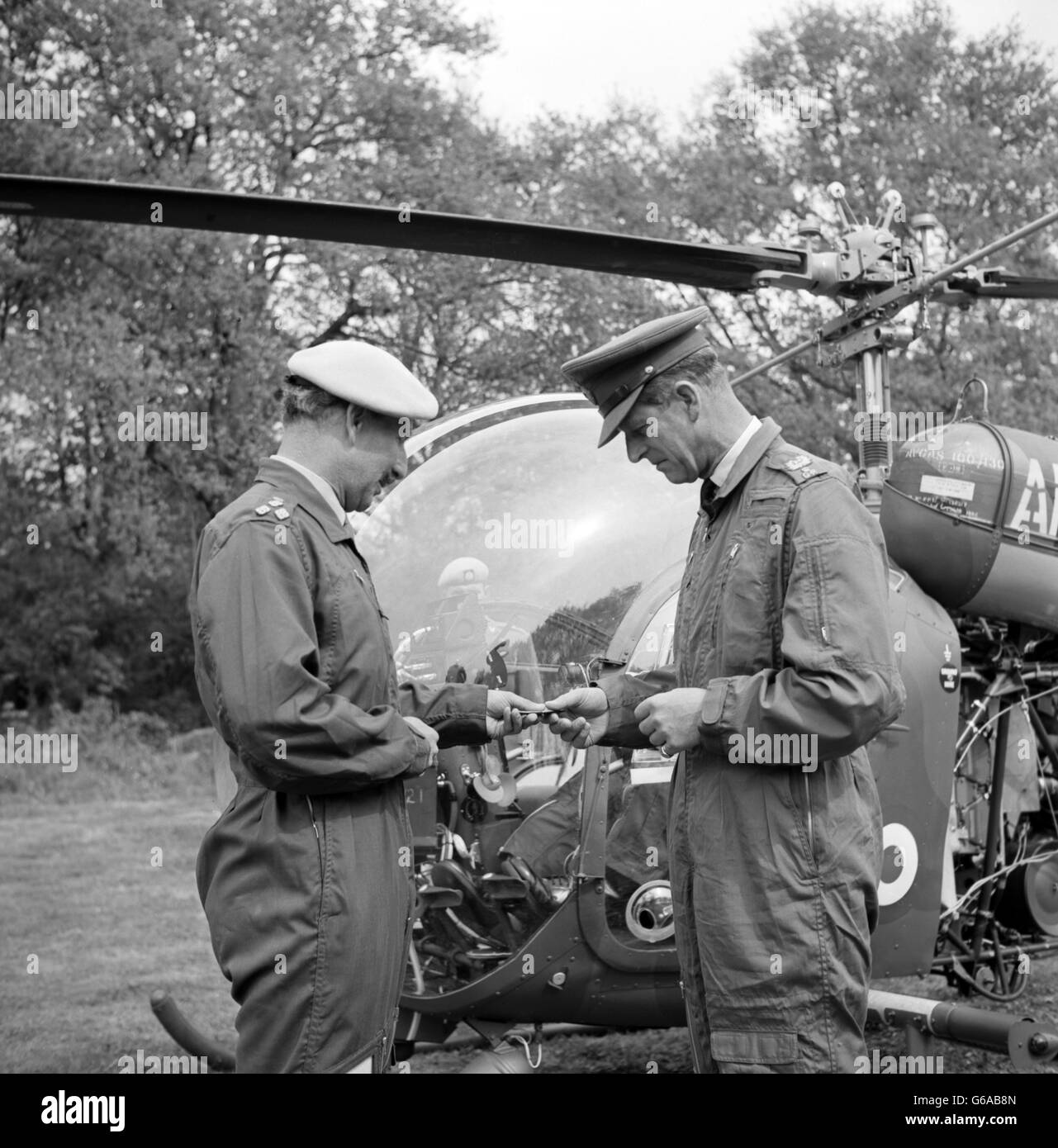 Royal flying corps uniform hi-res stock photography and images - Alamy