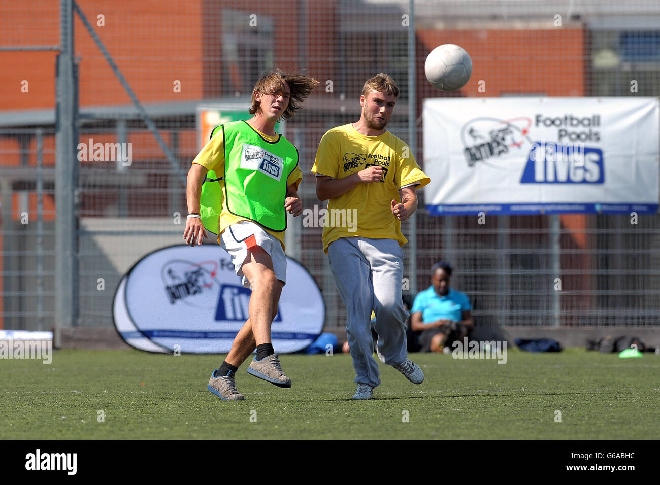 Sport - Fast Track Street Games - City Academy Bristol Stock Photo - Alamy