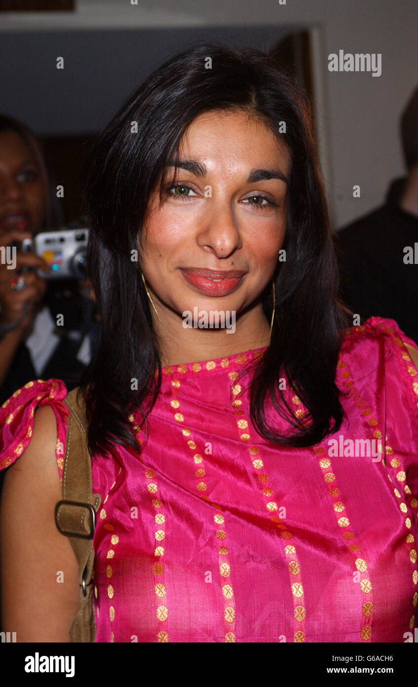Actress shobna gulati hi-res stock photography and images - Alamy