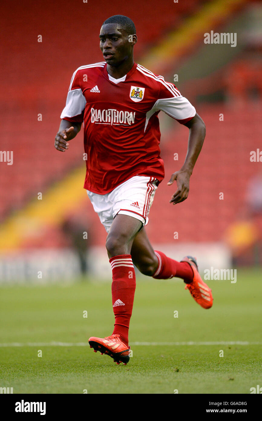 Jordan reading hi-res stock photography and images - Alamy