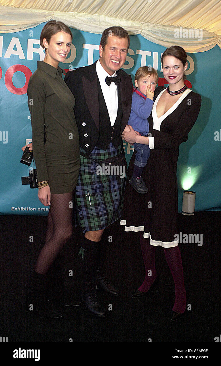 Mario testino left hi-res stock photography and images - Alamy