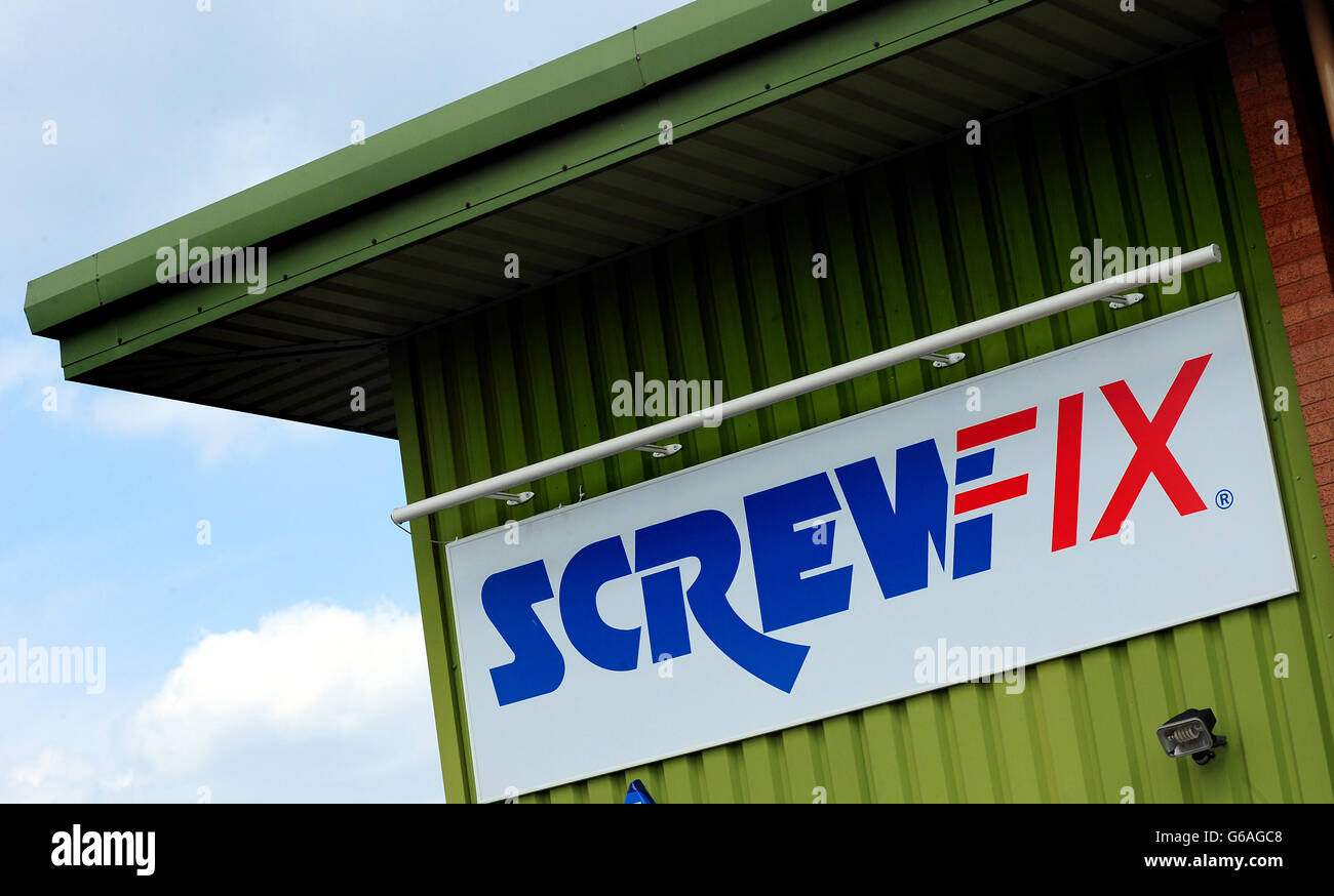 Screwfix store hi-res stock photography and images - Alamy