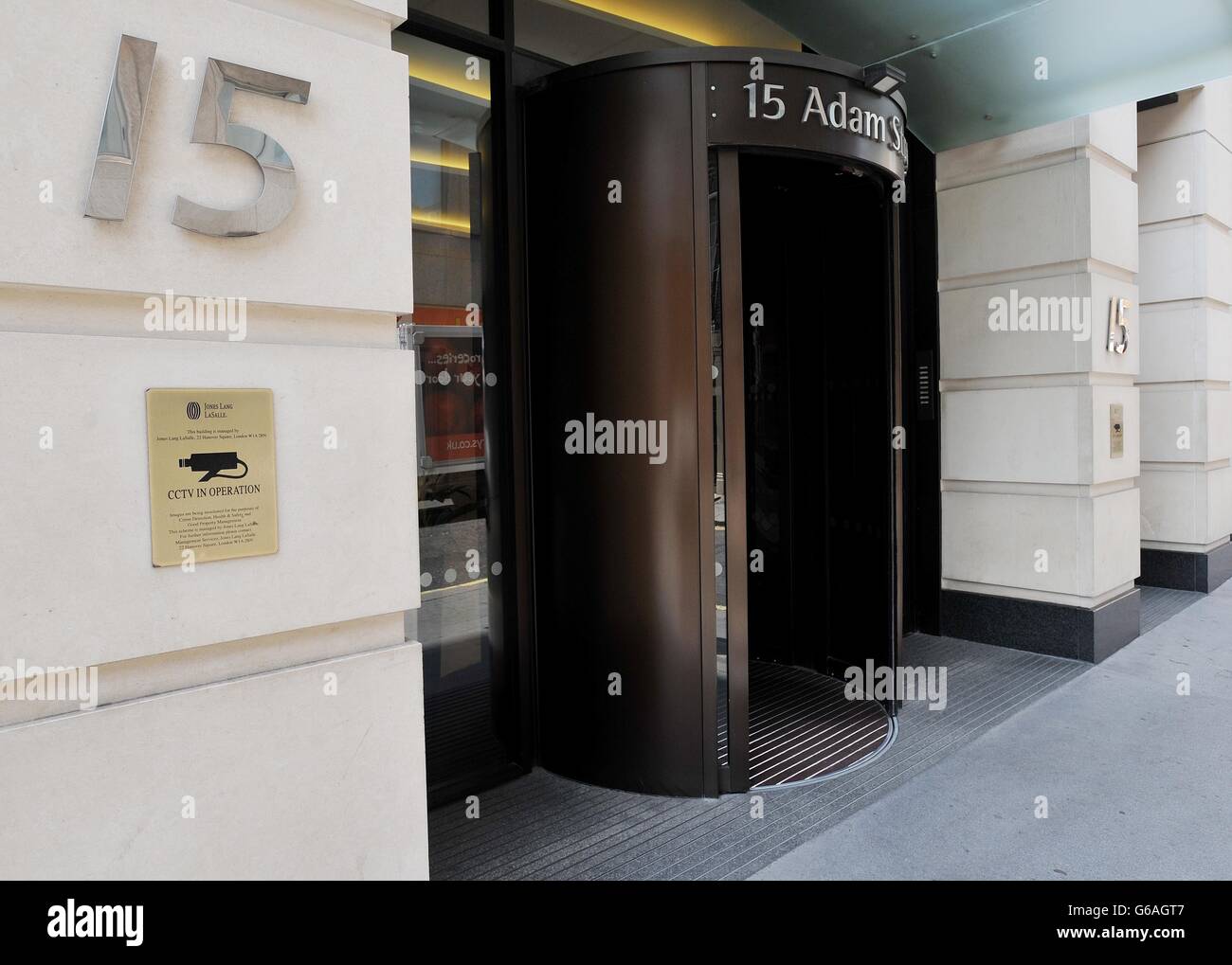 Smith and nephew hi-res stock photography and images - Alamy